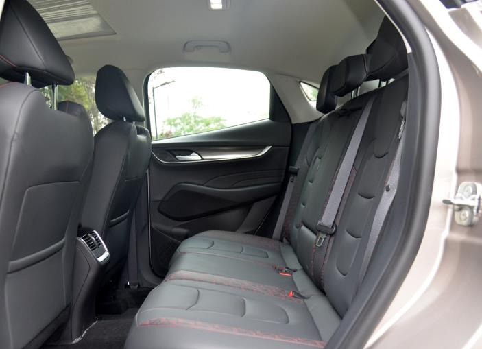 花了18万提了一辆宝沃BX6，3个月后车主有话要说！_百科TA说