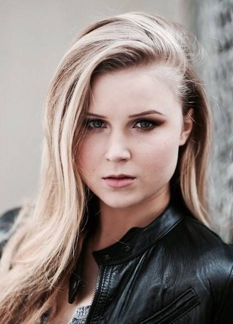 Julia Dominczak_百度百科