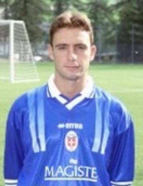 罗伯托·科拉科尼_百度百科