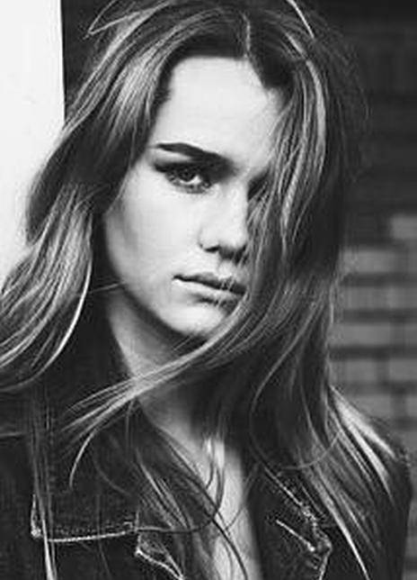 Imogen Waterhouse_百度百科