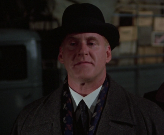 Crowning（电影《美国往事》中的角色）_百度百科