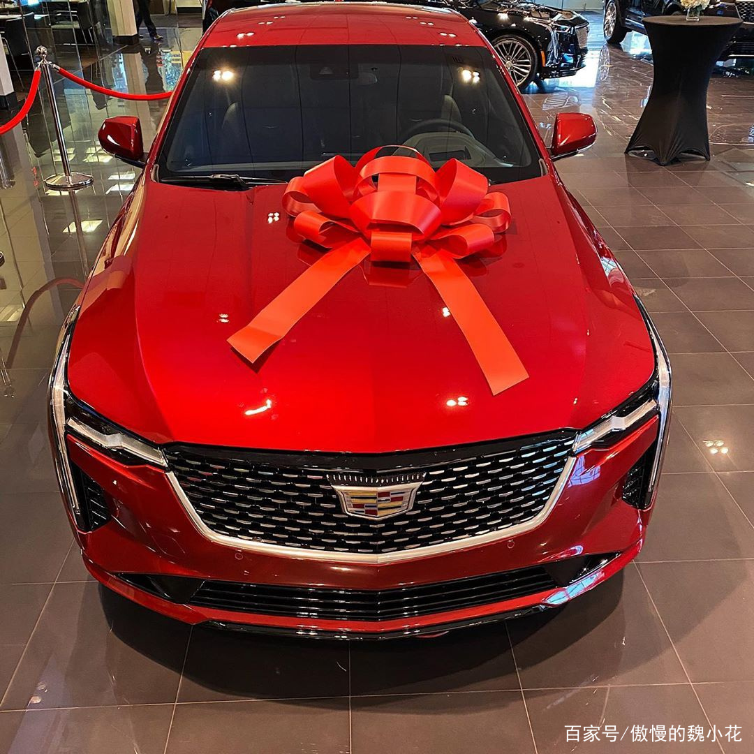 向BBA正式发起冲击，新款“凯迪拉克CT4”进店，外观内饰太精致！_百科TA说