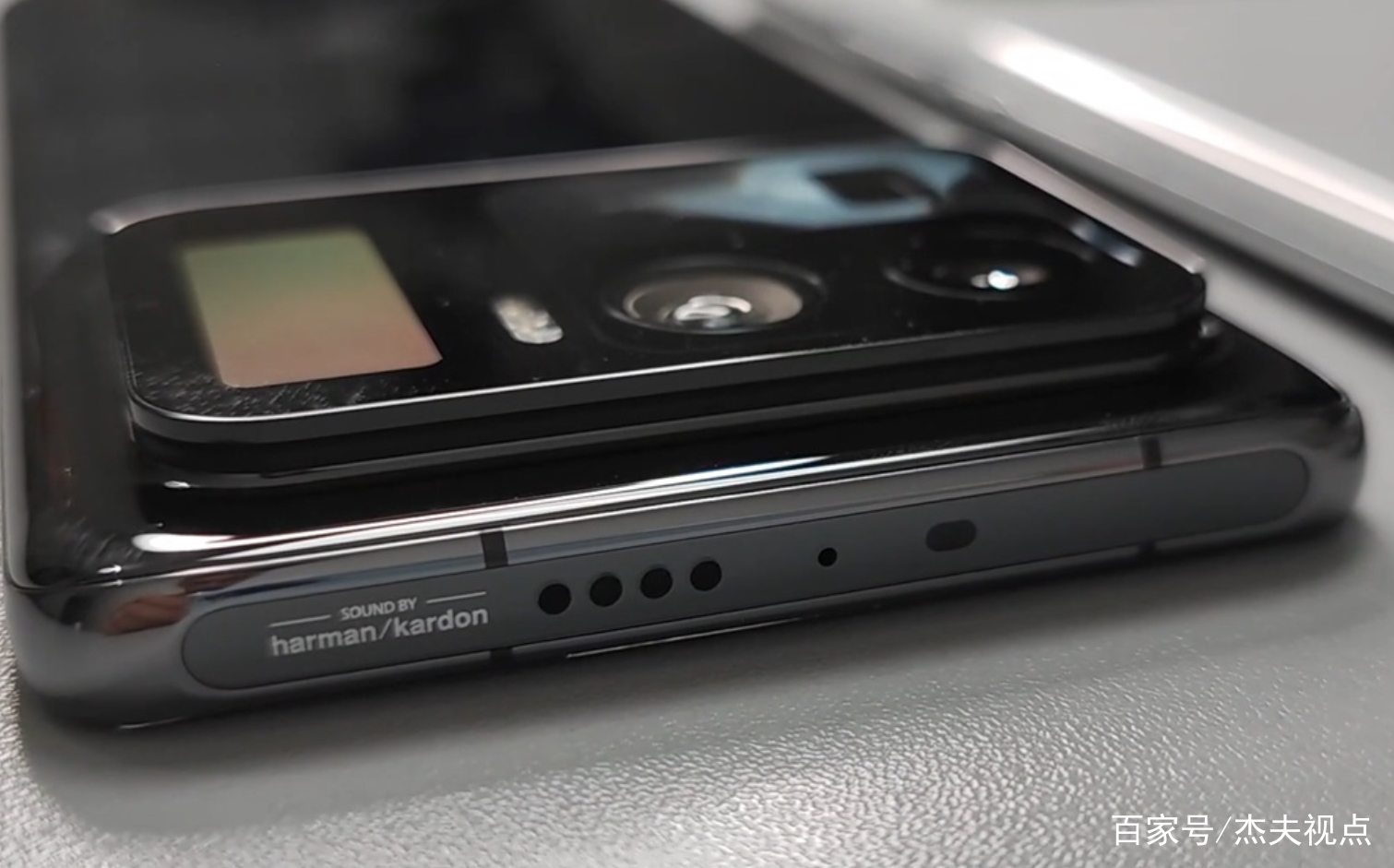 小米最强旗舰终现身！小米11 Pro本月发布，拍照体验大升级_百科TA说