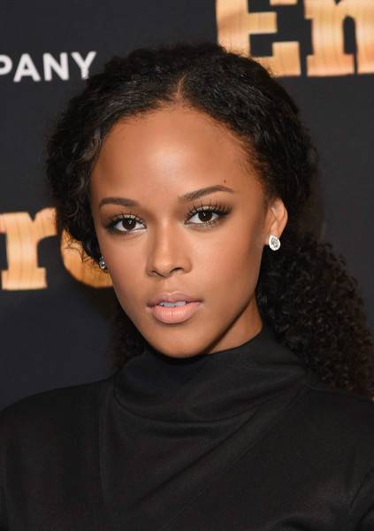 Serayah McNeill_百度百科