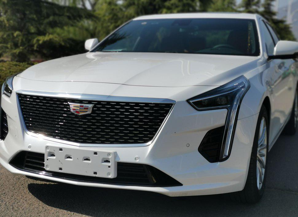 全款38万喜提凯迪拉克CT6，用车5个月，车主坦率地谈了驾车体验_百科TA说