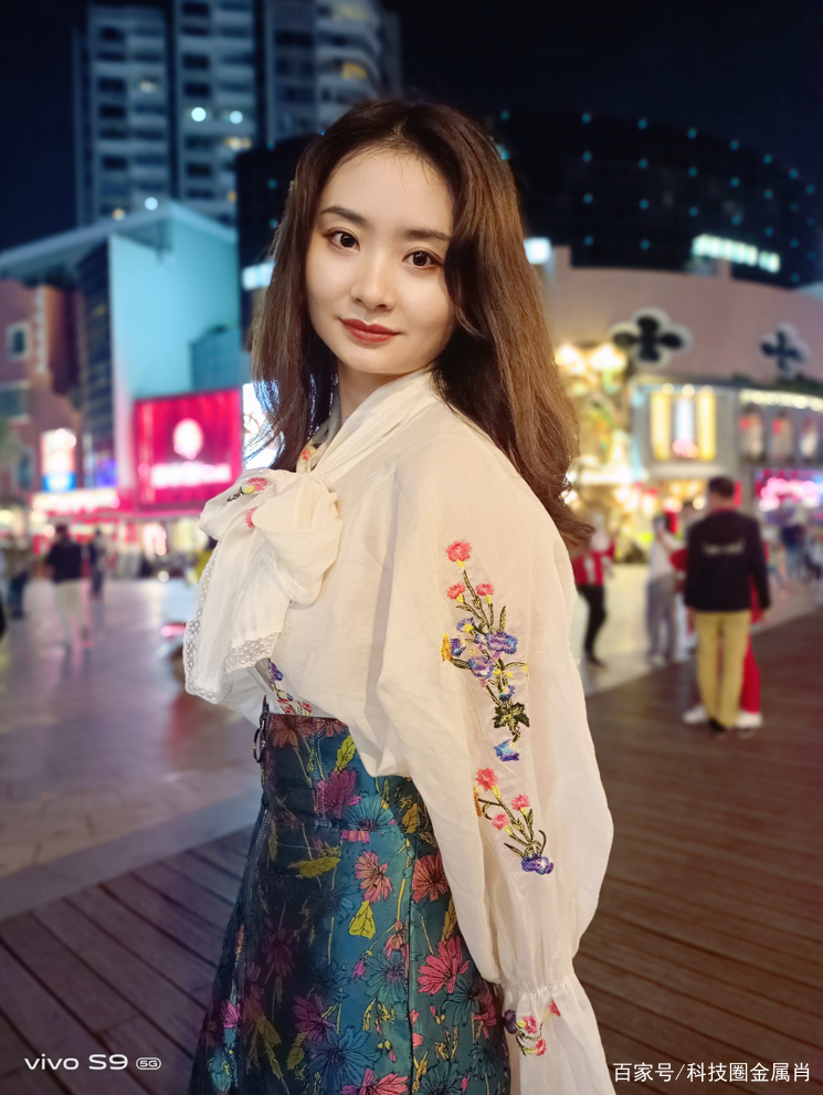颜值高性能强，自拍全方位升级，vivo S9打造极致体验_百科TA说