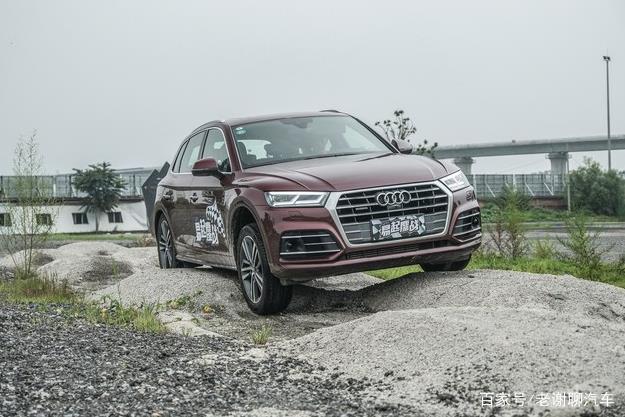 开完奔驰GLC，再换到奥迪Q5L上，哪个档次高，车主：说了实在话！_百科TA说
