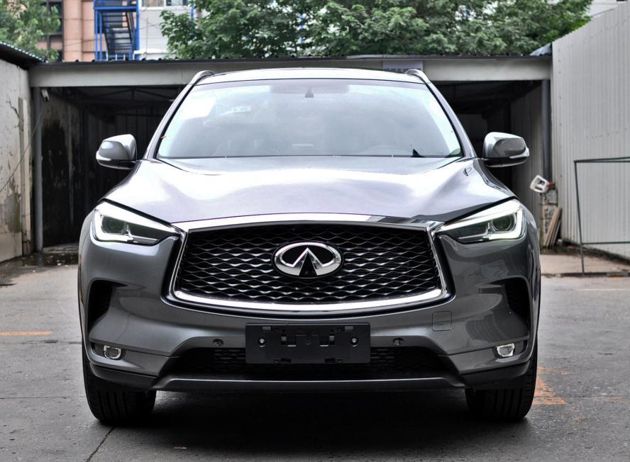 34万什么车好？沃尔沃XC40和英菲尼迪QX50谁档次高？读完你就知晓了_百科TA说