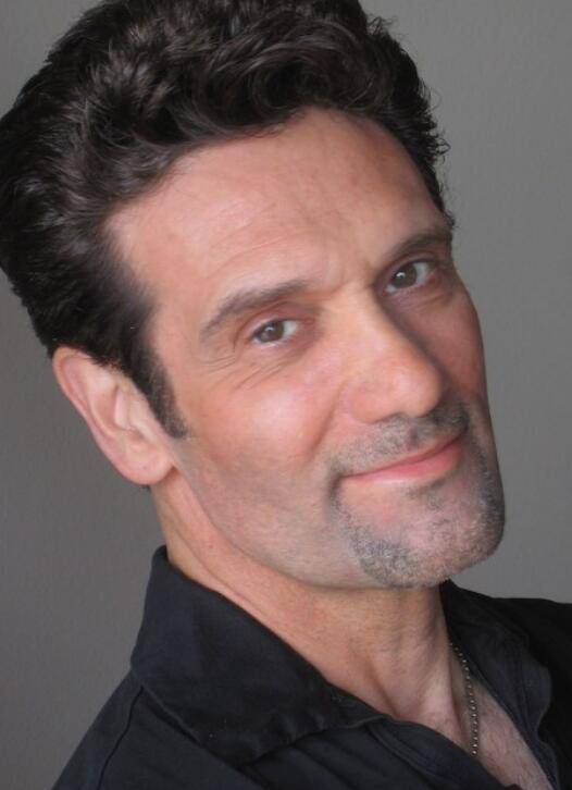 Anthony Crivello_百度百科