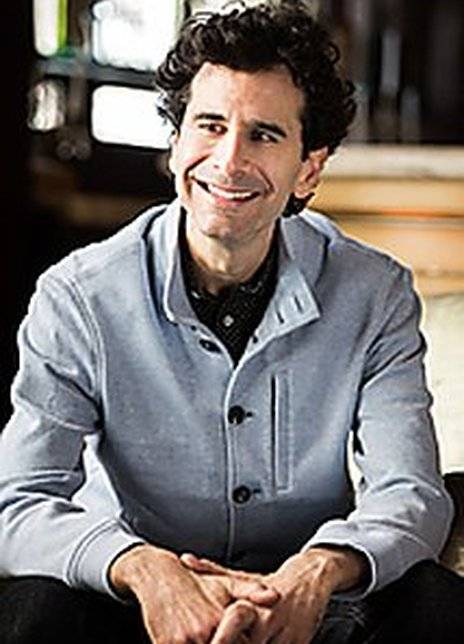 John Cariani_百度百科