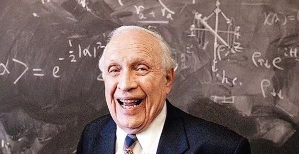 在“山寨”诺奖上扫地20年，他扫来了货真价实的诺贝尔物理学奖_百科TA说