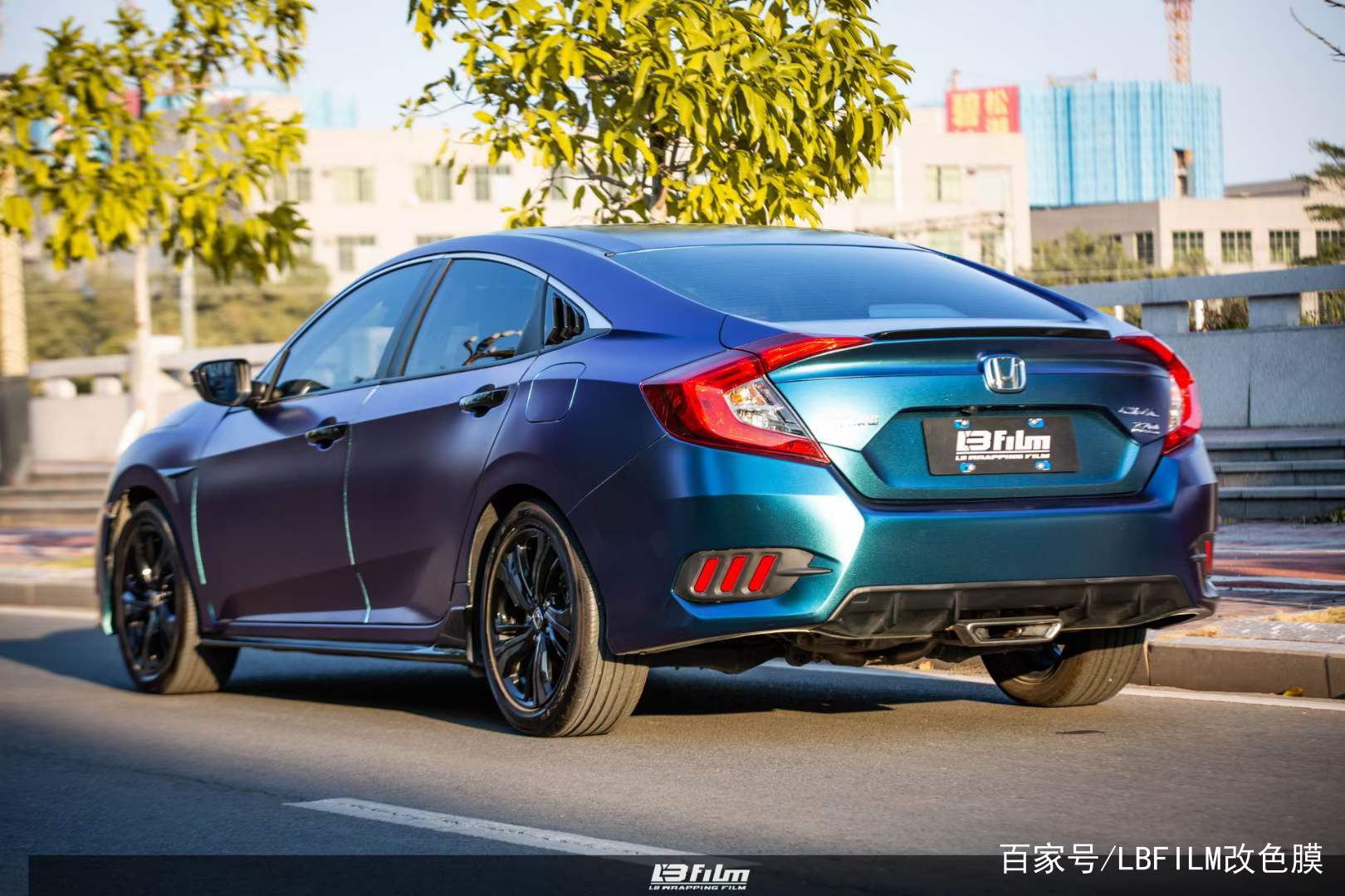 可甜可盐—本田思域贴膜LB FILM改色膜哑面金属紫魅蓝_百科TA说