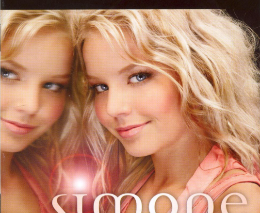 Simone（1992年出生的丹麦女歌手）_百度百科