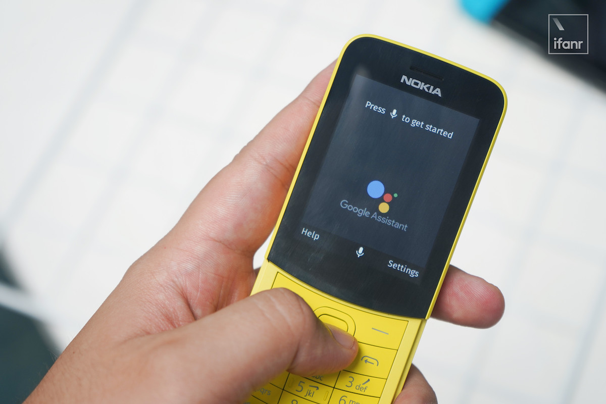 诺基亚 8110 4G复刻版上手体验：年轻人最喜欢的「香蕉」功能机？_百科TA说