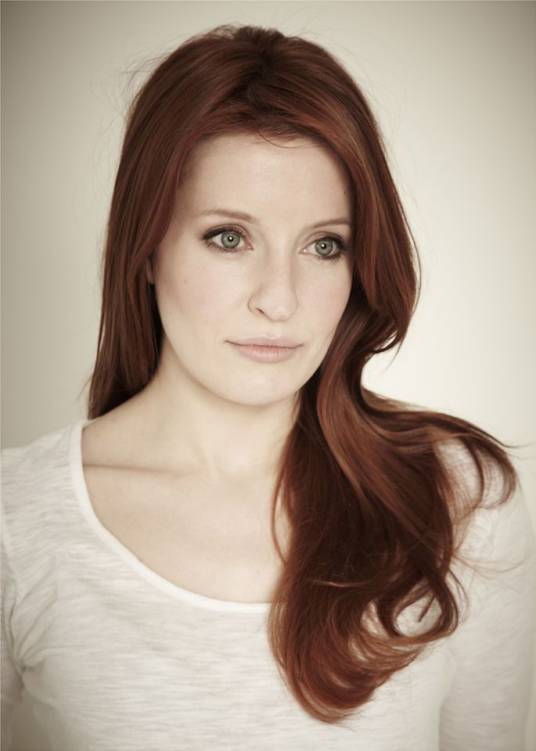 Sharon Young_百度百科