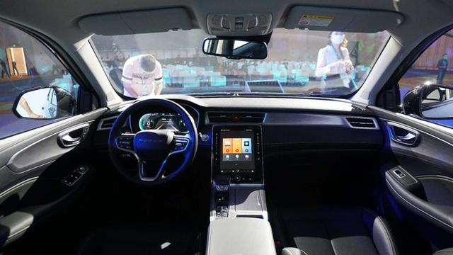 荣威RX5 ePLUS正式上市 售价15.58万-16.58万元_百科TA说