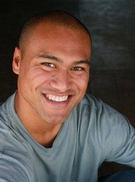 拿破里昂·泰威尔_百度百科