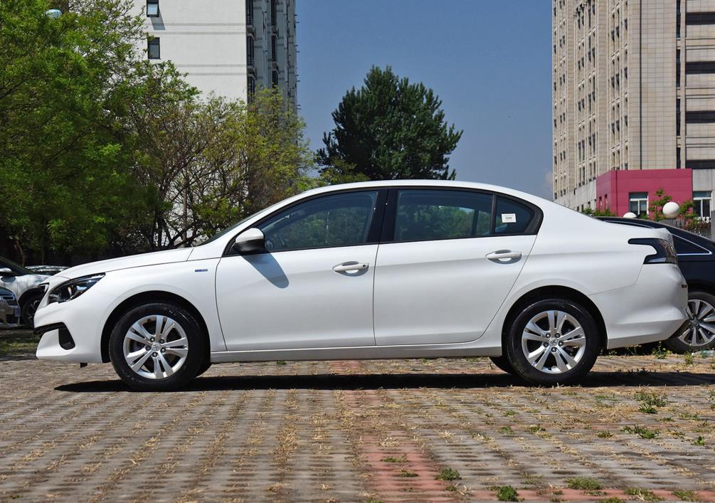 标致4081.6T自动豪华版家用怎么样？落地需要多少钱？_百科TA说