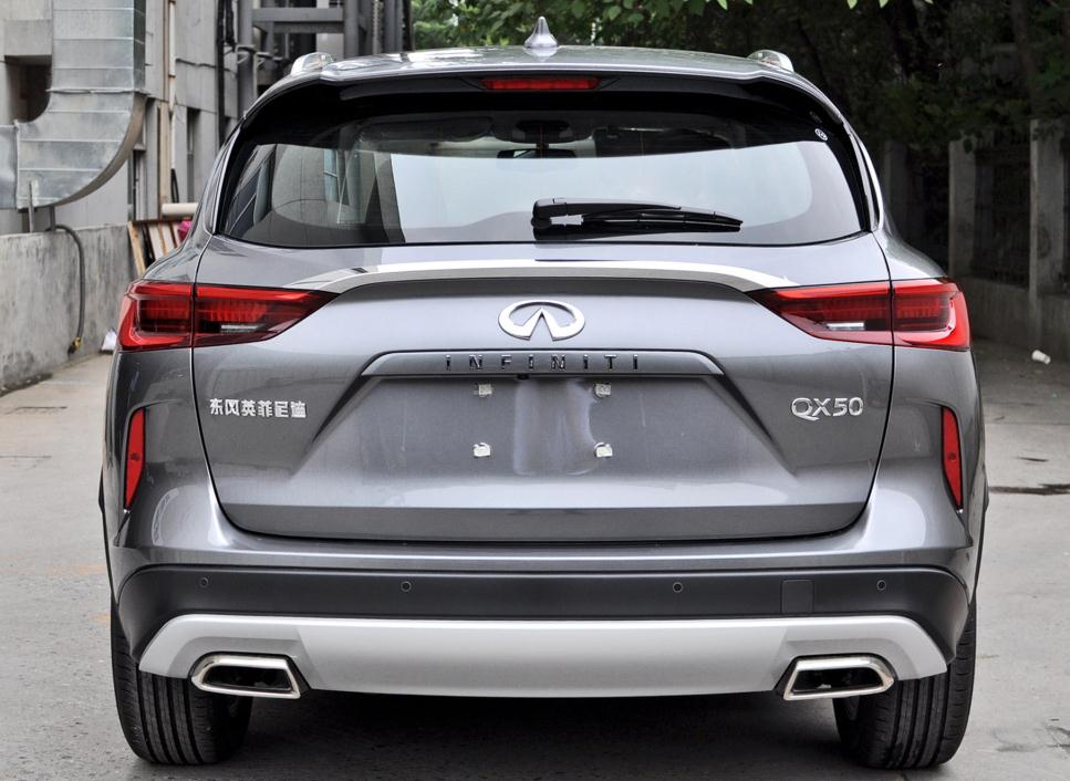 全款33万提了辆英菲尼迪QX50，开了210天后，车主说了大实话_百科TA说