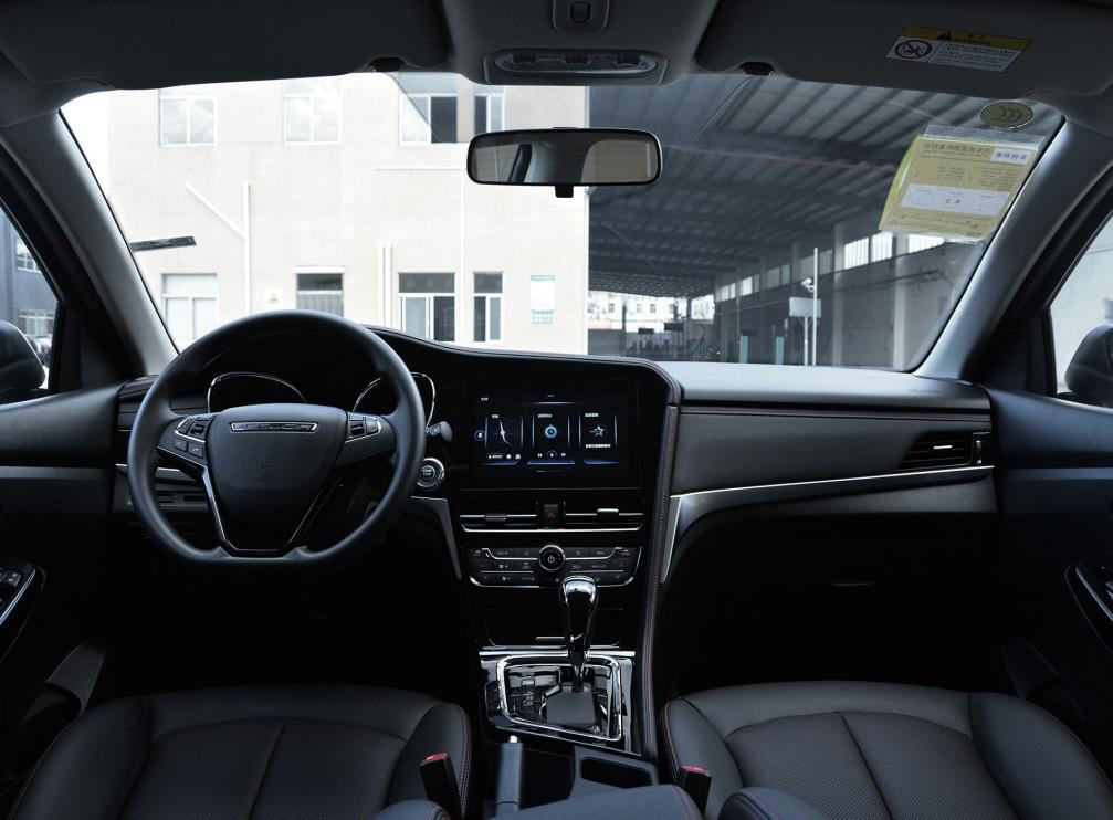 13万怎么选？启辰T70和新宝骏RC6谁档次高？车主有话想说_百科TA说