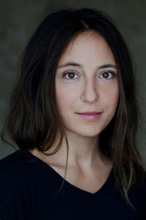 Laura Maire_百度百科