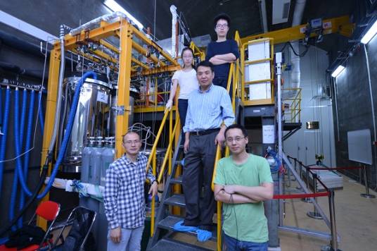 PandaX-Ⅱ实验探测器_百度百科