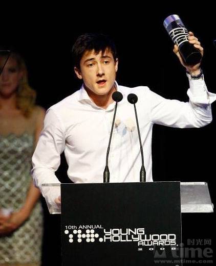 Alex Frost_百度百科