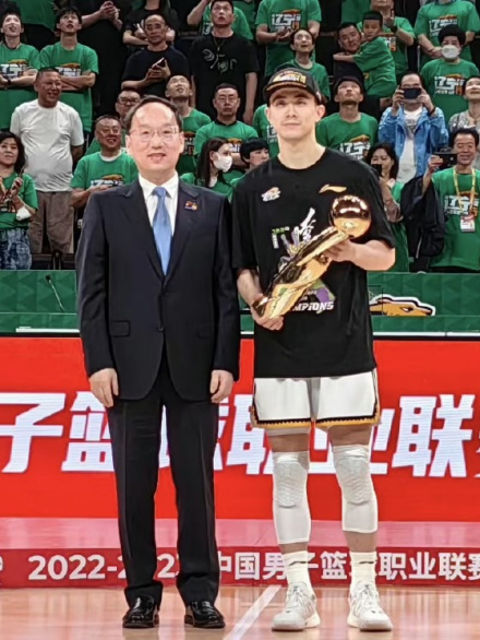 CBA MVP_百度百科