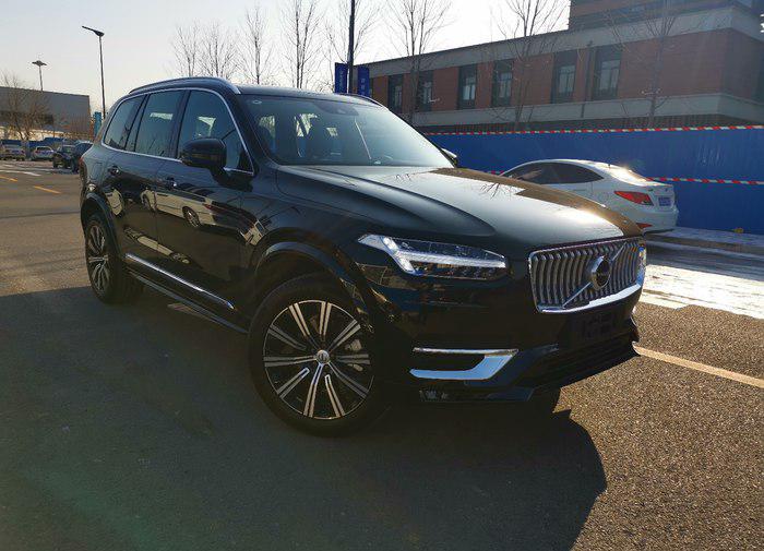 沃尔沃XC90提车记，车主开了180天后，车主说了用车感受_百科TA说