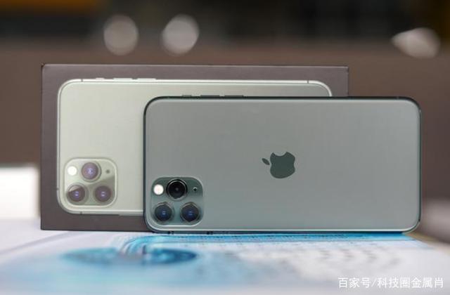 对比iPhone11与三星Note10+拍摄后，我不再犹豫了！_百科TA说
