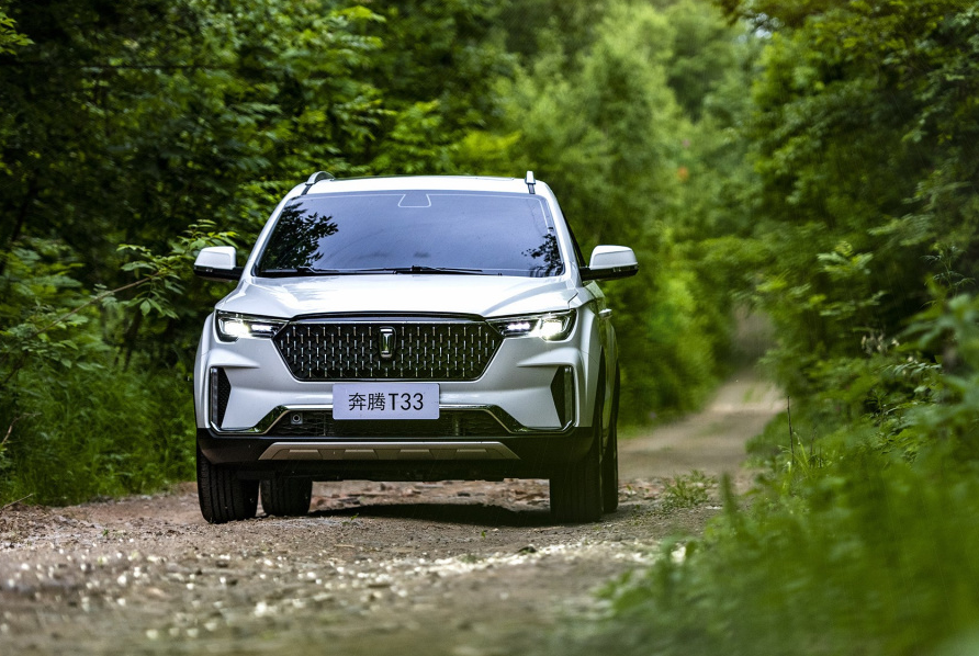 奔腾T33推出1.2T车型，外观小改配置升级，能否再次提升销量_百科TA说