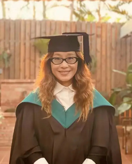 李敏（中国香港作家、填词人、编剧、歌手、DJ、主持人）_百度百科