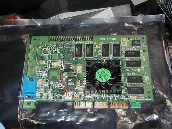 涨知识：1999年的GeForce 256显卡长这样 世界首款GPU_百科TA说