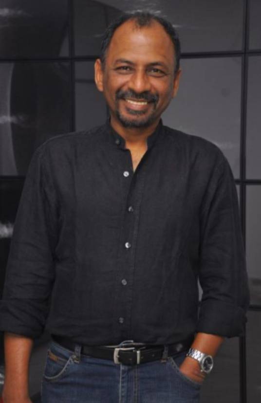 Ravi Agarwal（艺术家）_百度百科