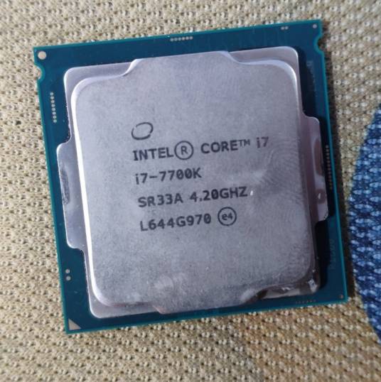 Intel 酷睿i7 7700K_百度百科