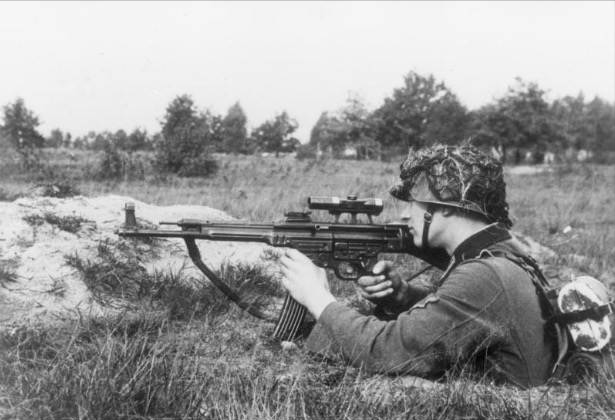 造价低廉，德军士兵赞不绝口，为何STG45步枪只生产了30把？_百科TA说