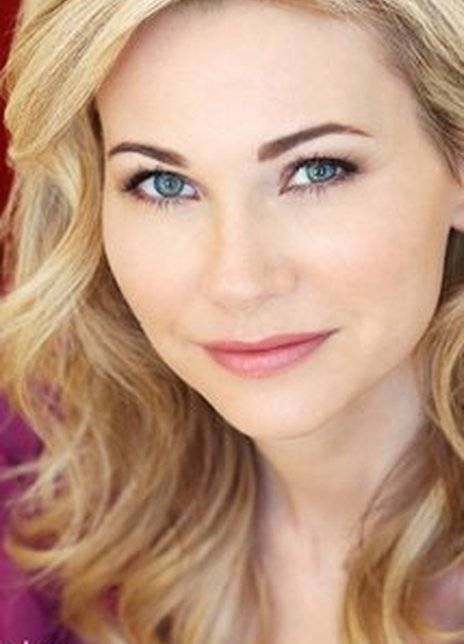 Julia Lee_百度百科