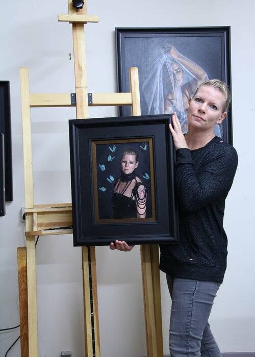 Sally Lancaster_百度百科