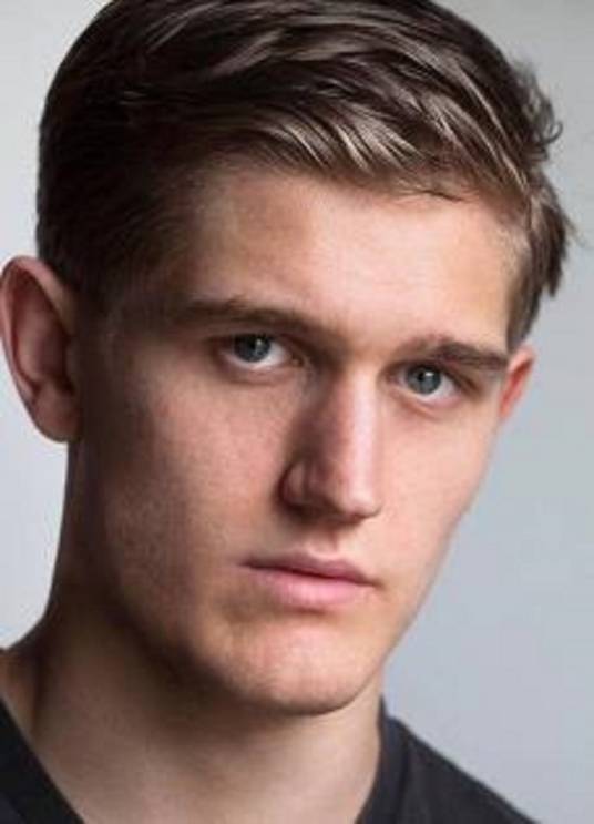 Adam Hugill_百度百科