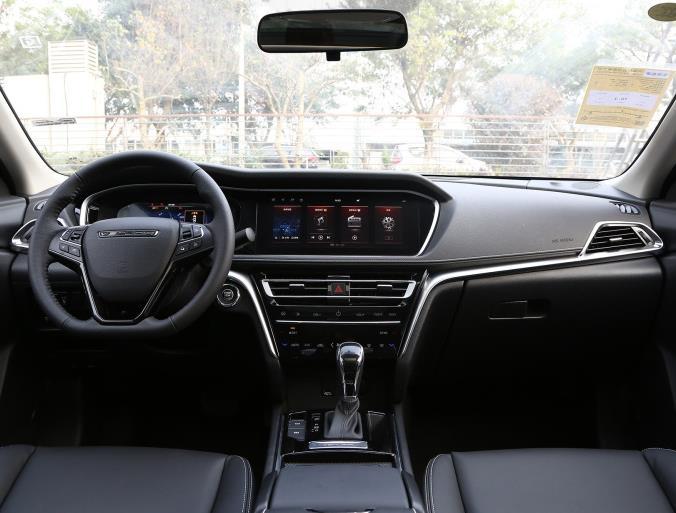 买哈弗H6Coupe的都是什么档次？快来听听车主的真实感受吧！_百科TA说