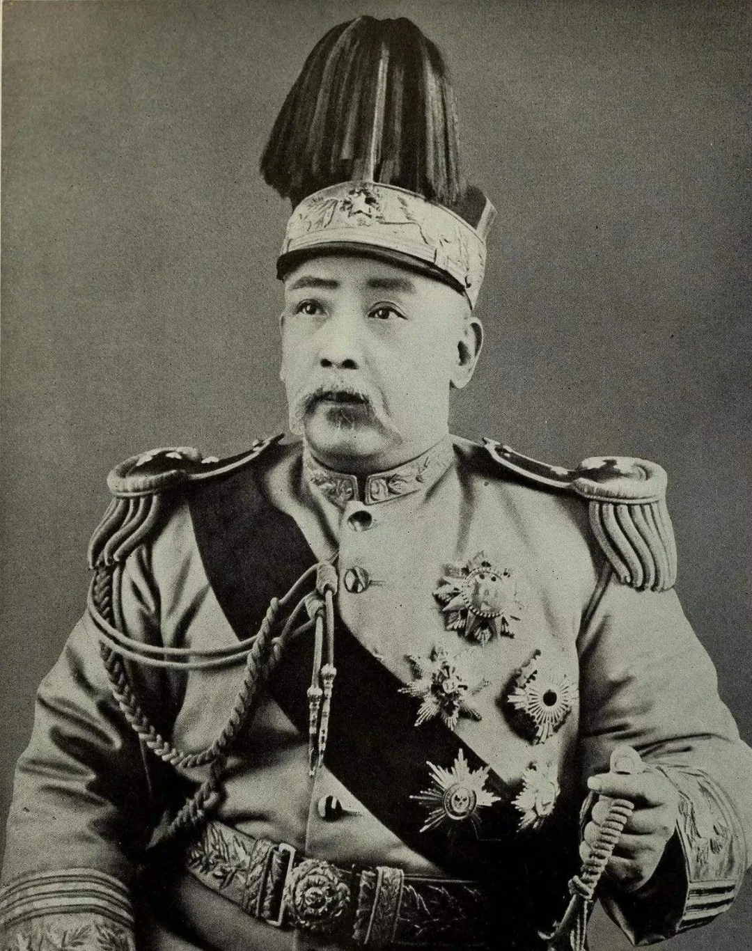 中国最后一个状元，越老骨头越硬_百科TA说