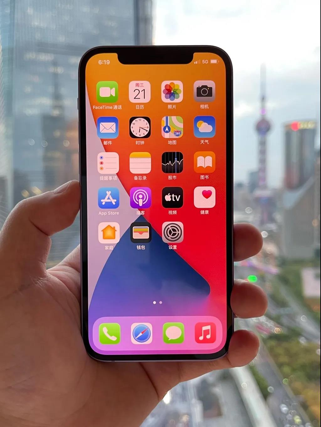 iPhone 12运行速度更快，性能更强！_百科TA说