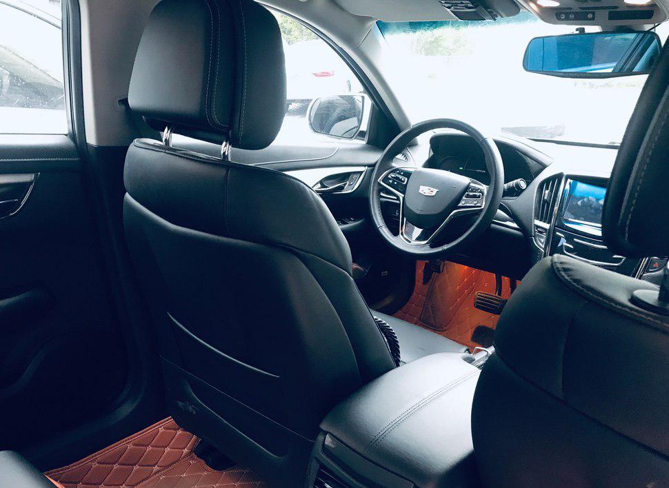 25万什么车好？英菲尼迪Q50L、凯迪拉克ATSL谁层次高？读完你就知晓了_百科TA说