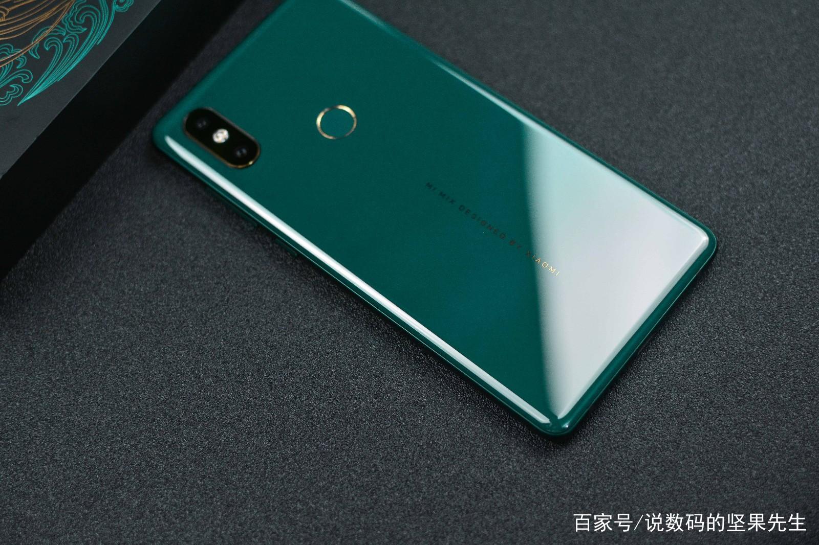 3999跌到1598仅用一年，小米MIX 2S迈进千元机行列！谁用谁尴尬！_百科TA说