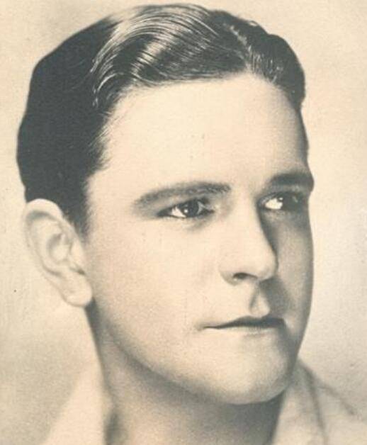 Glenn Tryon_百度百科
