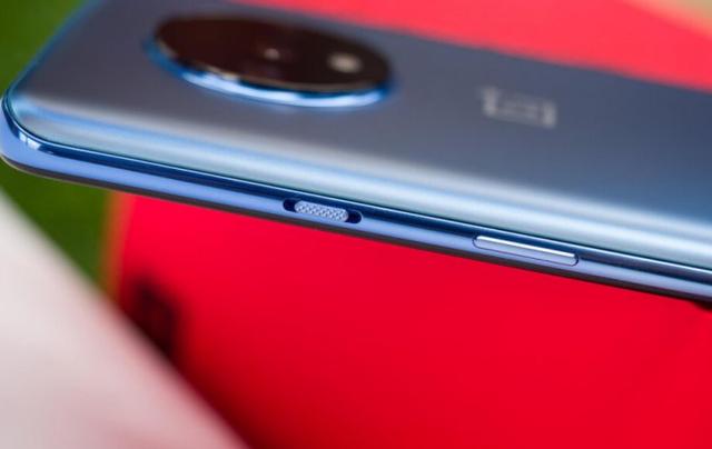 一加7T真机上手 努比亚Z20全系降价促销_百科TA说