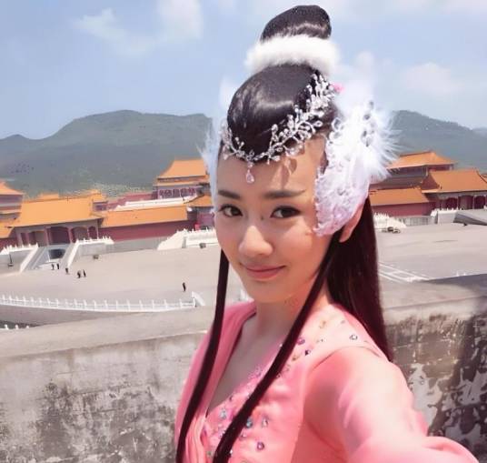 灵灵六_百度百科