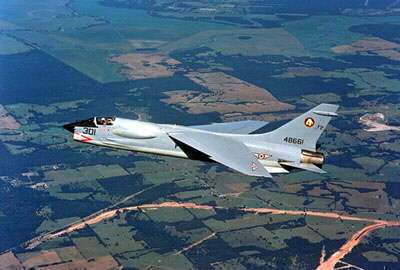 F-8战斗机_百度百科