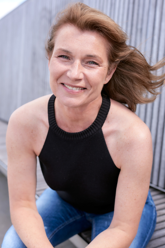 Julia Heinemann_百度百科