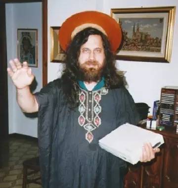 痛斥乔布斯，炮轰盖茨，自由软件之父保护信息时代仅存的伊甸园_百科TA说